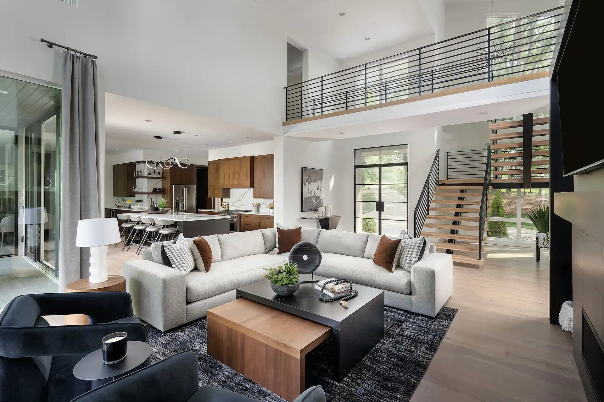 Custom Luxury Homes | AR Homes® by Arthur Rutenberg